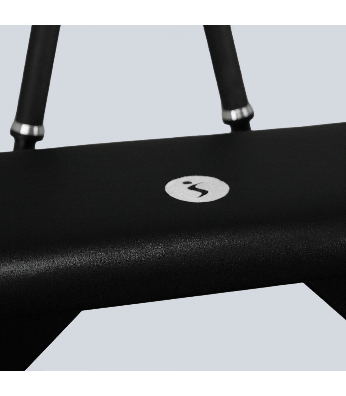Iso Lateral Leg Curl – Machine ischios-jambiers | Sveltus